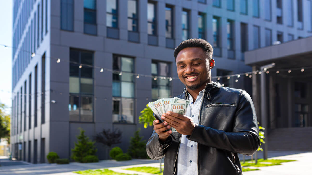 Managing Your Bursary Funds – Top Tips for Students in 2024 - REMMOGO ...