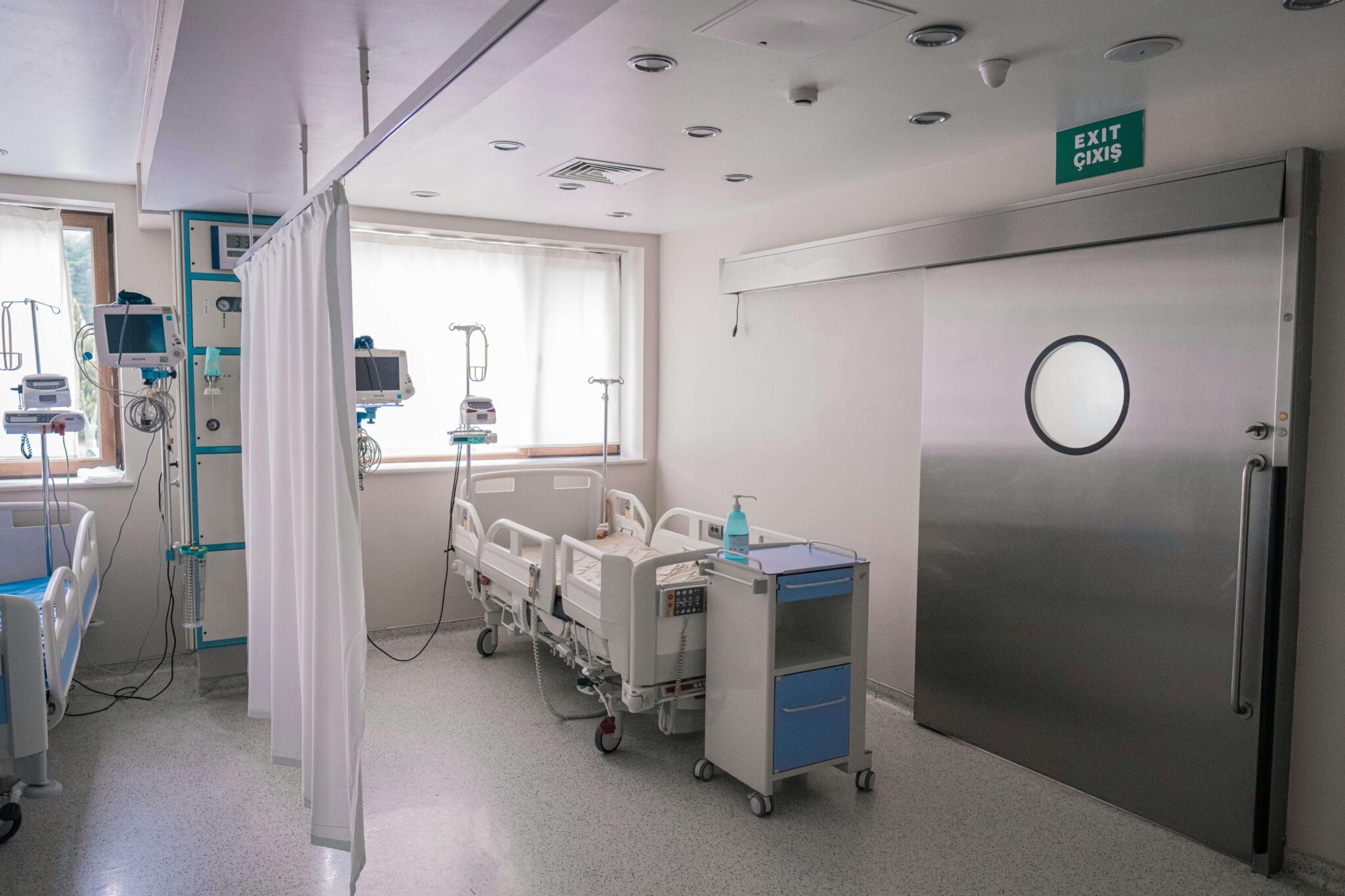 Unit Manager (ICU, Paediatric Ward & NICU)X1